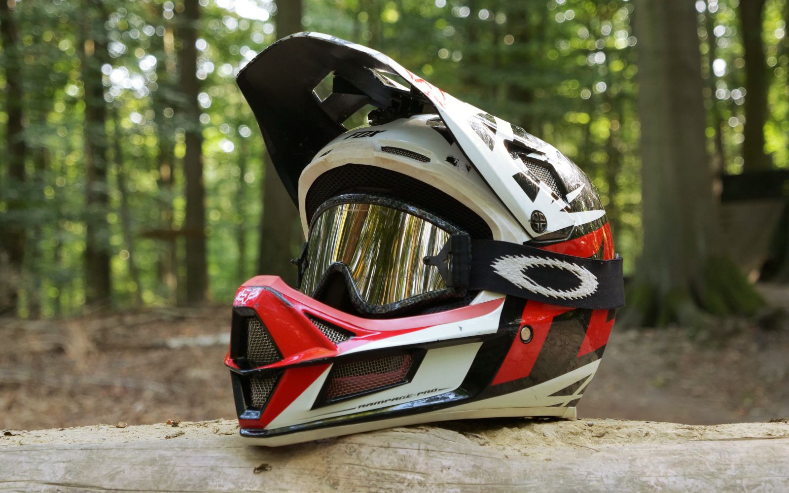 Mountainbike Helm - MTB.Einsteiger.Guide